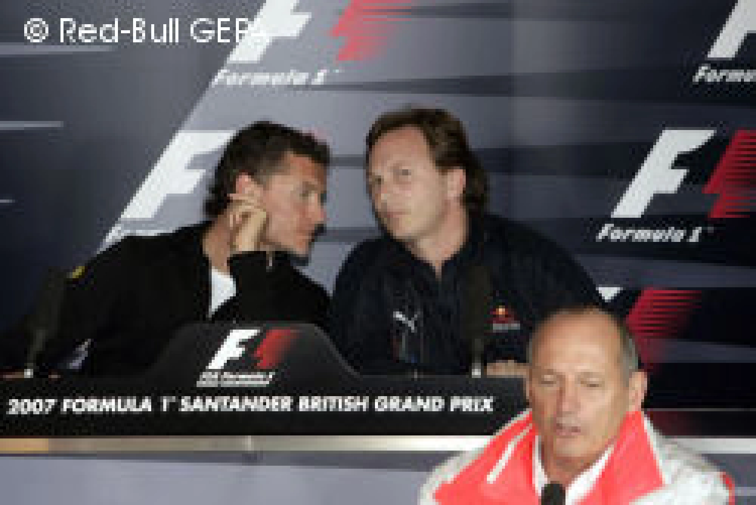 In short: Dennis is separating from his wife - Motorsinside English