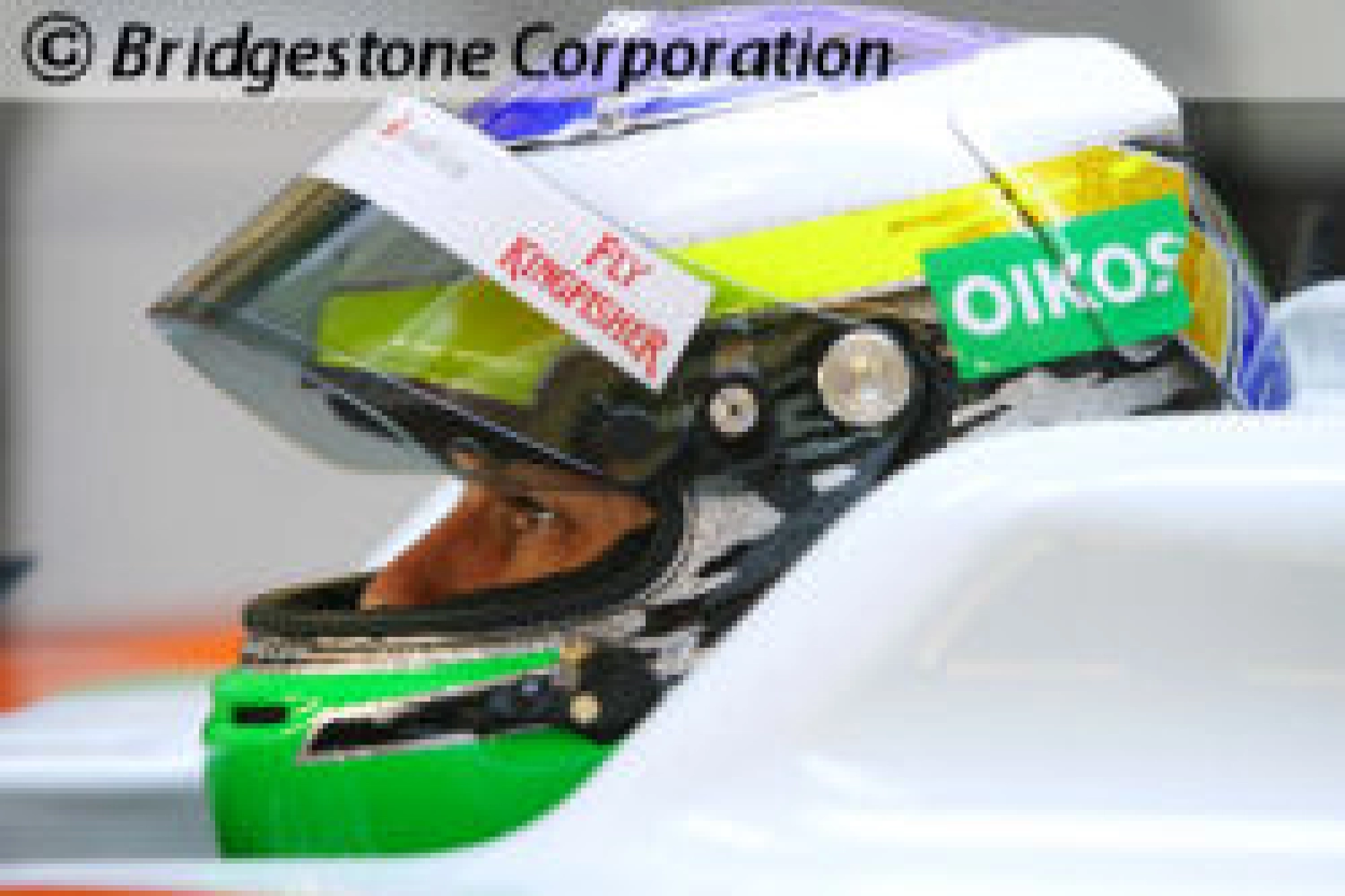 F1 drivers play a charity football match - Motorsinside English