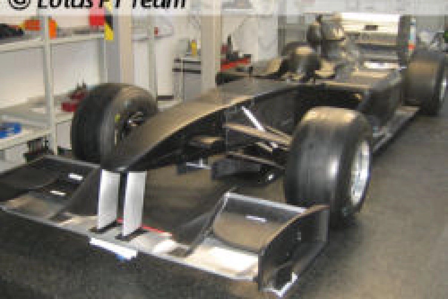 The former Malaysian prime minister inaugurates the Lotus factory ...