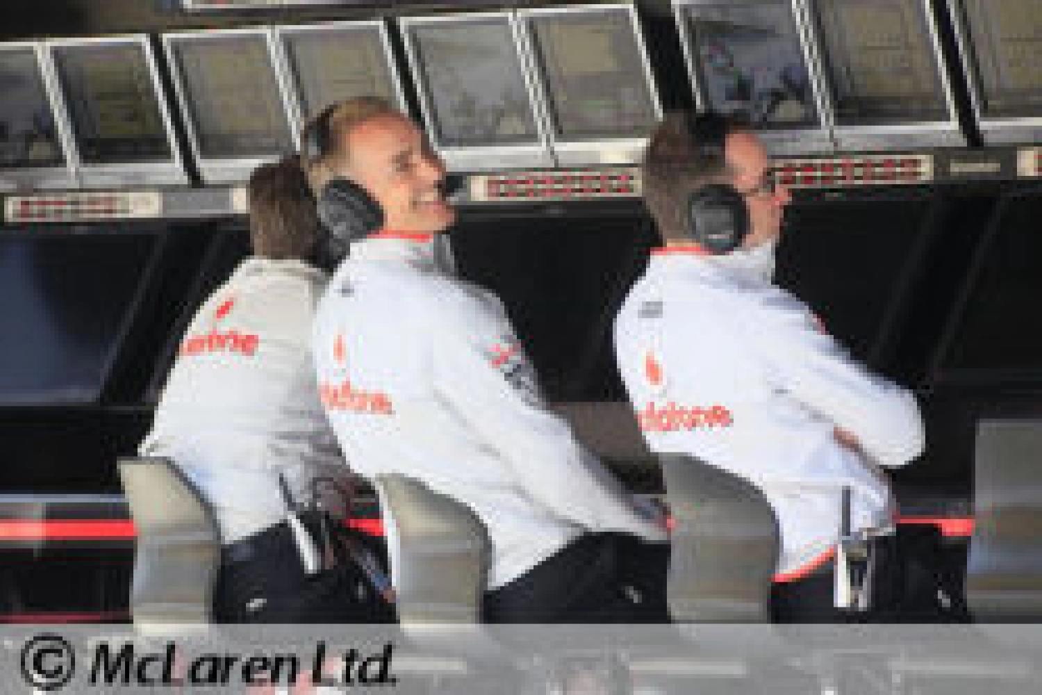 Saturday: McLaren stands out at home! - Motorsinside English
