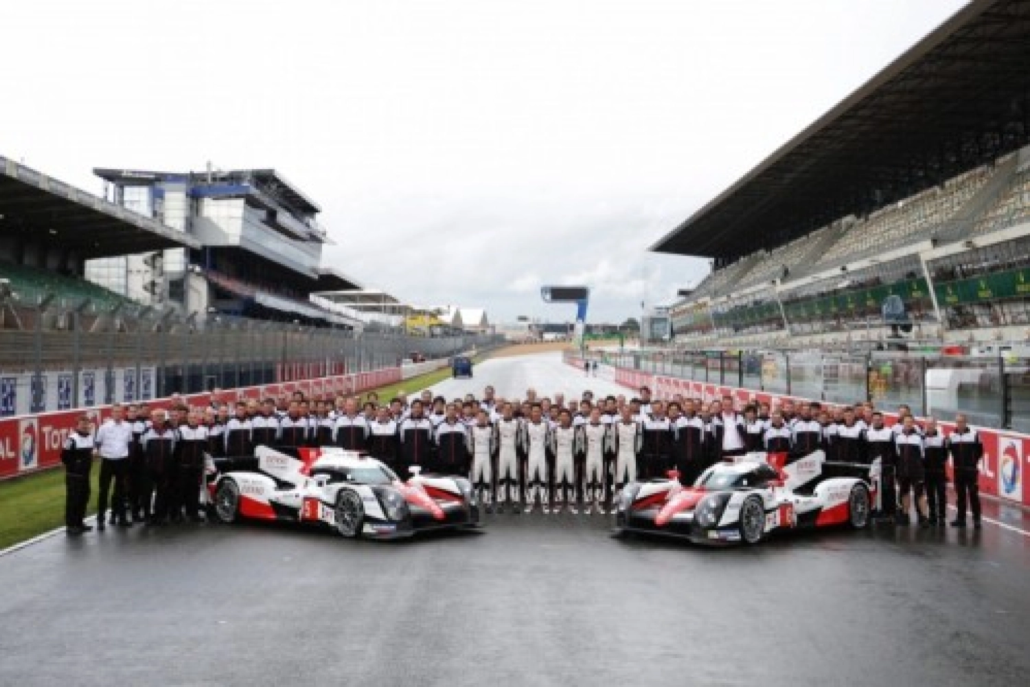 Toyota triples its win at the 24 Hours of Le Mans - Motorsinside English