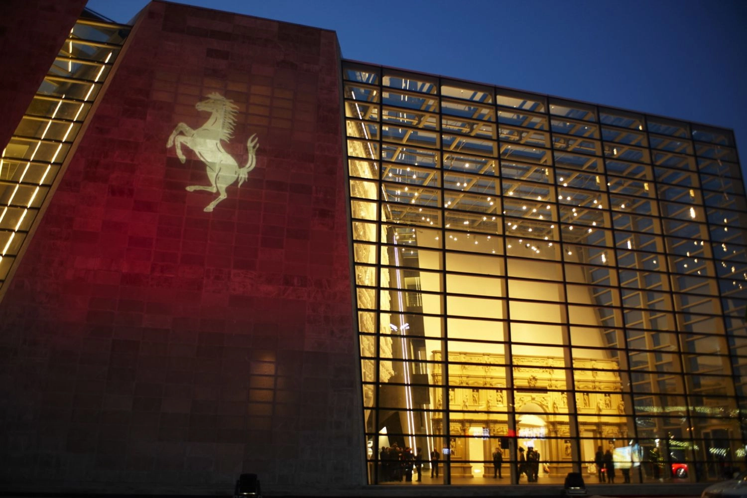 60% of the Ferrari range will be electrified by 2026 - Motorsinside English