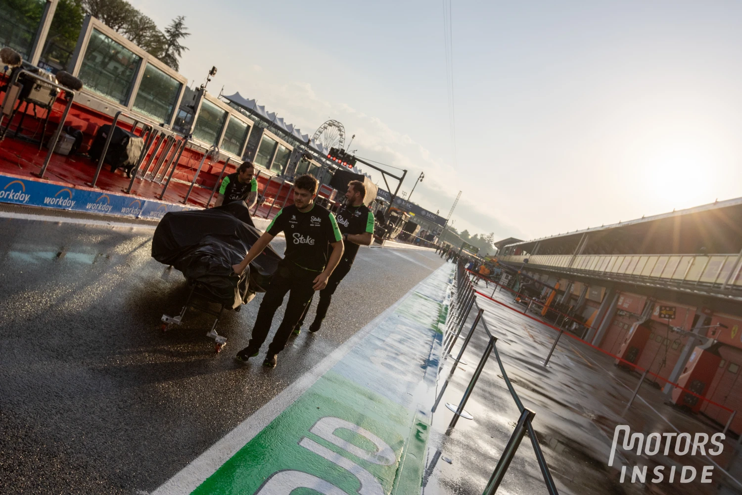 Immersion in the heart of preparations for the Imola Grand Prix ...