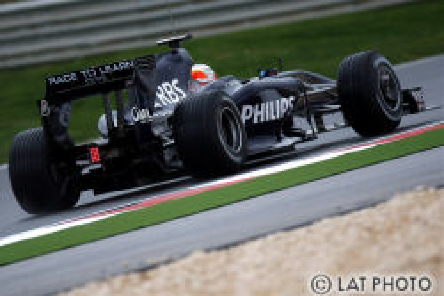 Official: FIA declares double diffusers legal - News F1