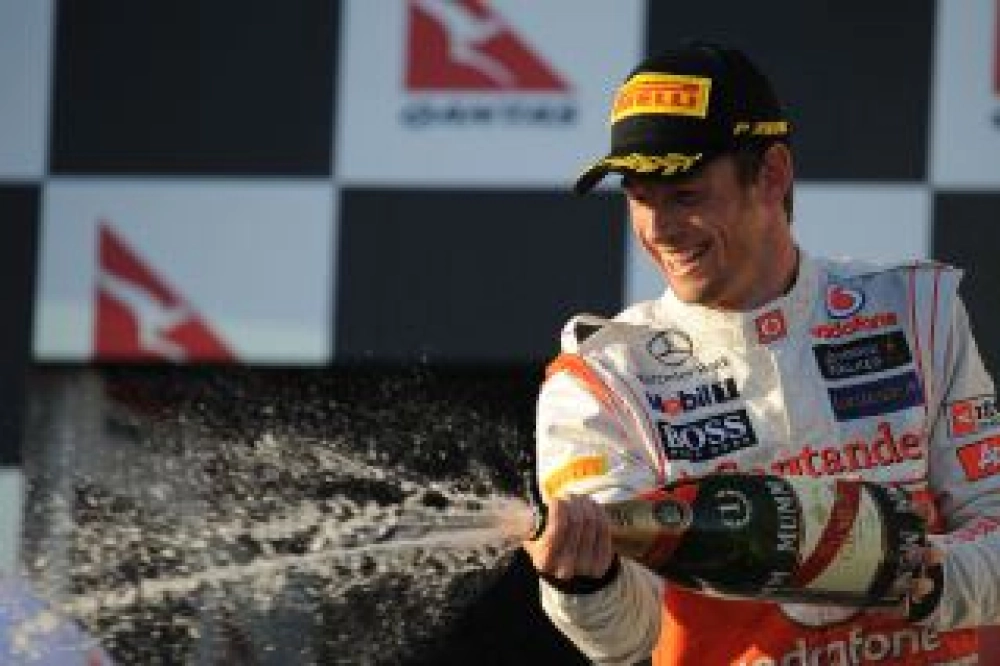 Dimanche : 1ère victoire de la saison pour Jenson Button et McLaren ...