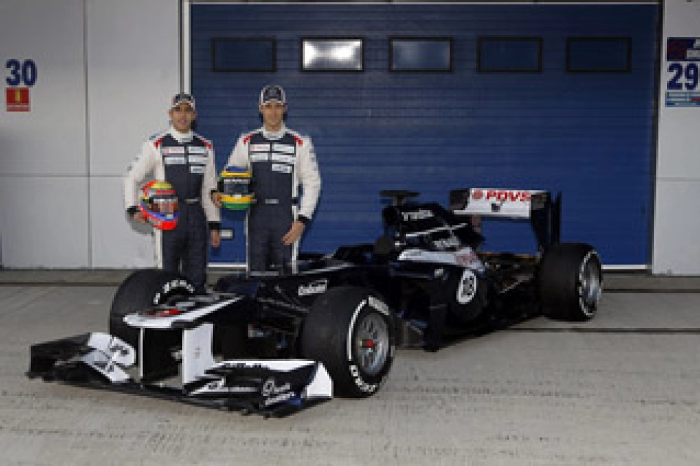 Williams presents the FW34 in the early morning - News F1
