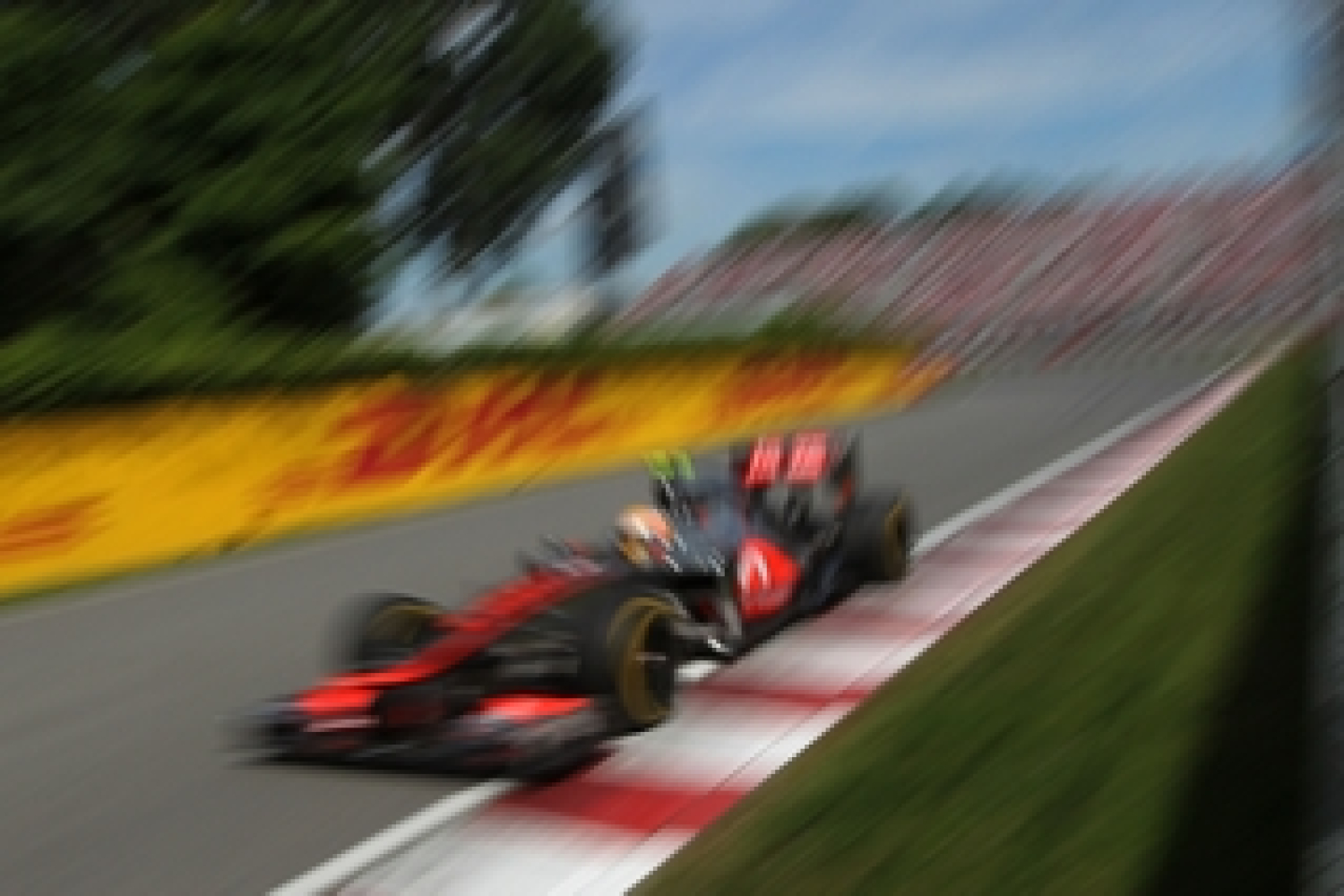 The Customer Service of the 2012 Canadian Grand Prix - Magazine