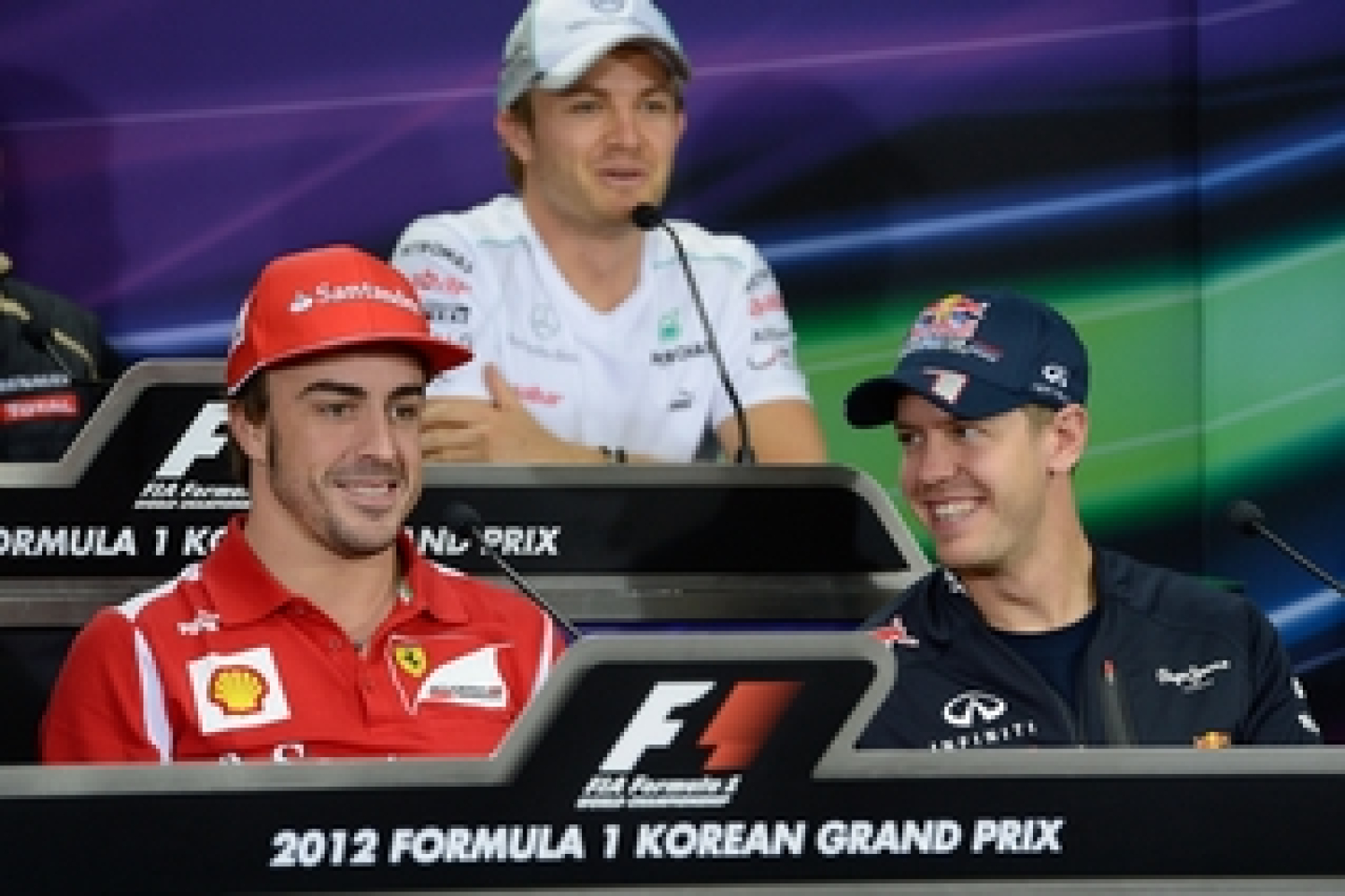 Vettel - Alonso: Duel at the Summit - Magazine