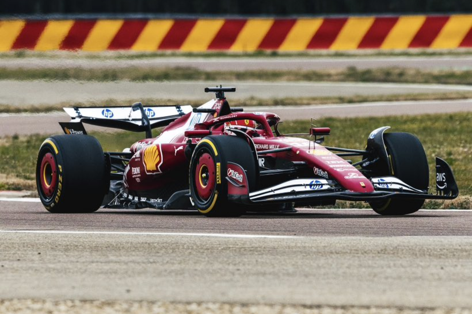 The Ferrari SF-25 already on track at Fiorano - News F1