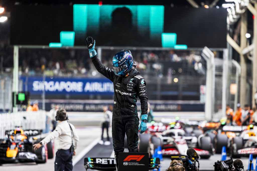 Grand Prix de Singapour : George Russell remporte une course propre dominée de bout en bout